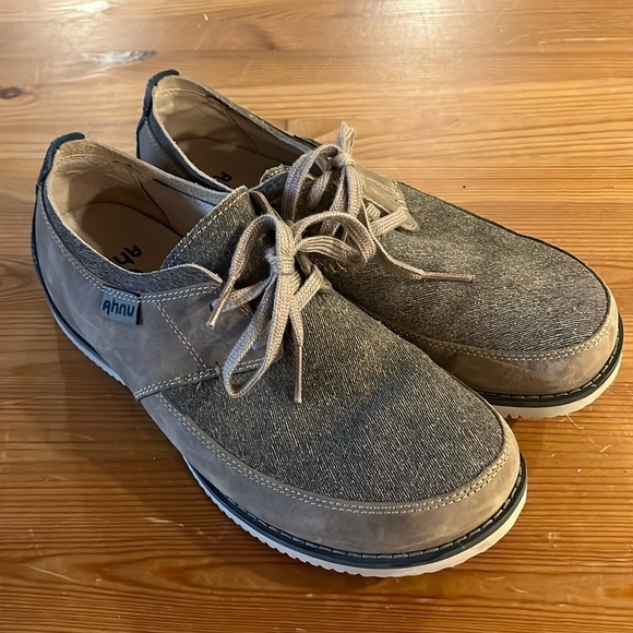 Ahnu | Shoes | Ahnu Parkside Evaflex Vibram Sole Tan Gray Walking ...